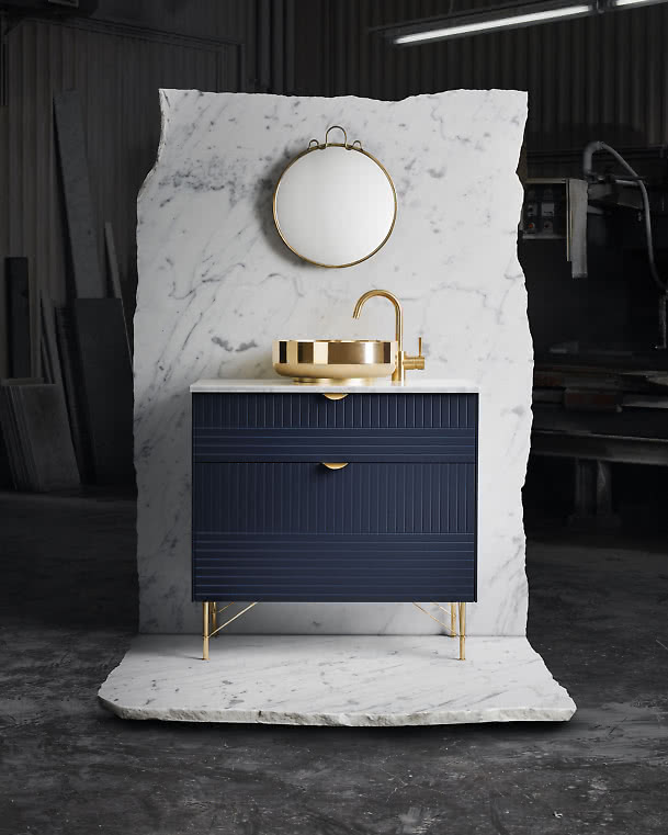 Bathroom furniture and bathroom decor - Superfront. Frame from Ikea.